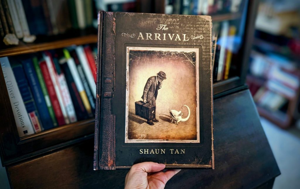 The Arrival by Shaun Tan – The Book War